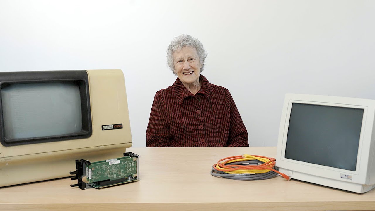 MIT Prof Barbara Liskov, on Data Abstraction and Object-Oriented Programming [video] - Evolution IT